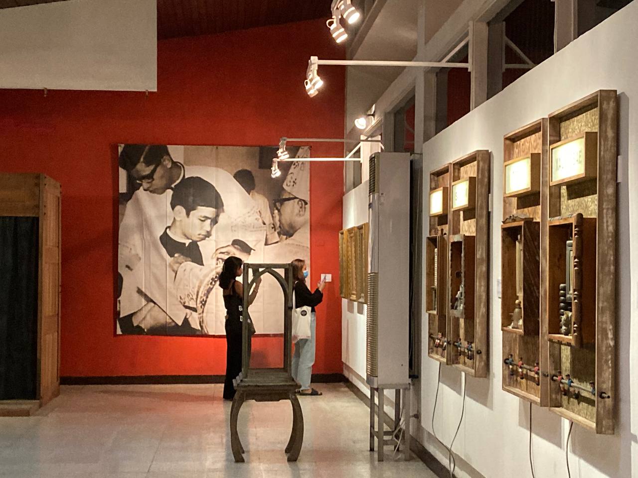 The Sacred and the Secular in Norberto Roldan’s “Viva España/ Long Live ...